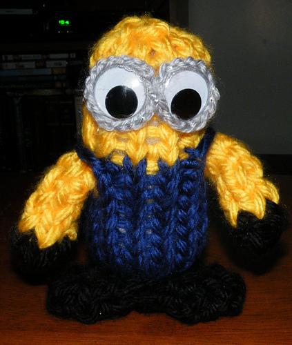 Ravelry: Mini Minion pattern by Scarlett Royale