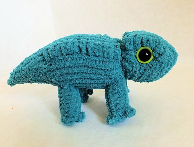 Ravelry: Lizard pattern by Scarlett Royal