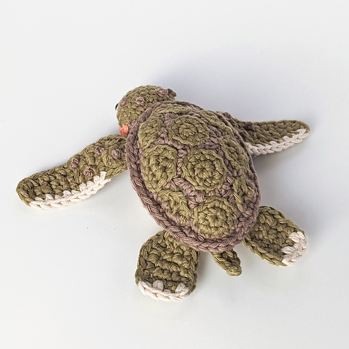 Ravelry: Baby Sea Turtle pattern by Svenja Rösner