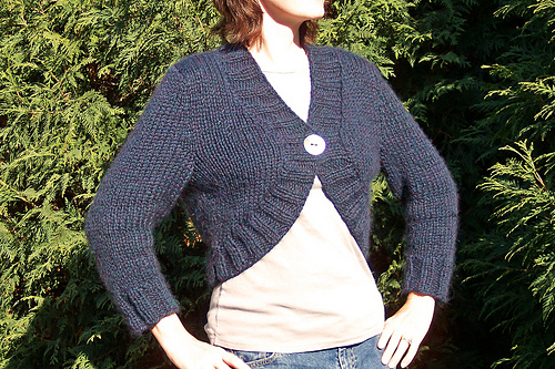 Ravelry: Chunky Alpaca Bolero pattern by Sarah Hoadley