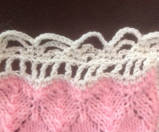 Ravelry: Ecaille Pattern Edging pattern by Eléonore Riego de la ...