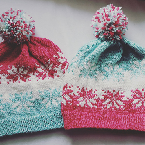 Ravelry: Septemberstjerner Lue | September Star Beanie pattern by MaBe