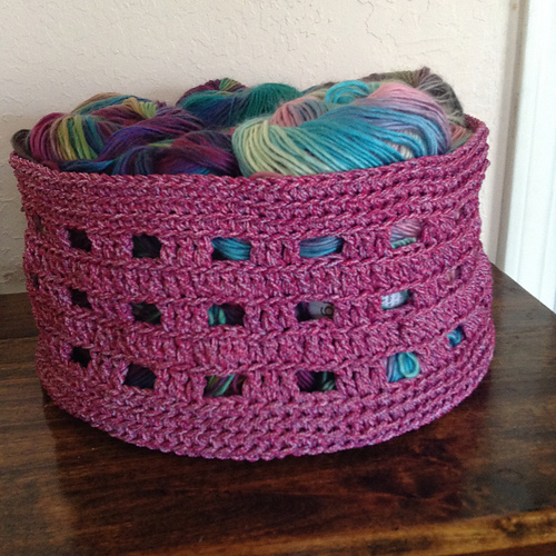 Ravelry: Bricks Basket pattern by Julie King