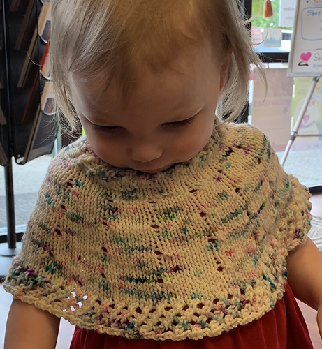 Ravelry: Indubitable Little Hug pattern by Debie Frable