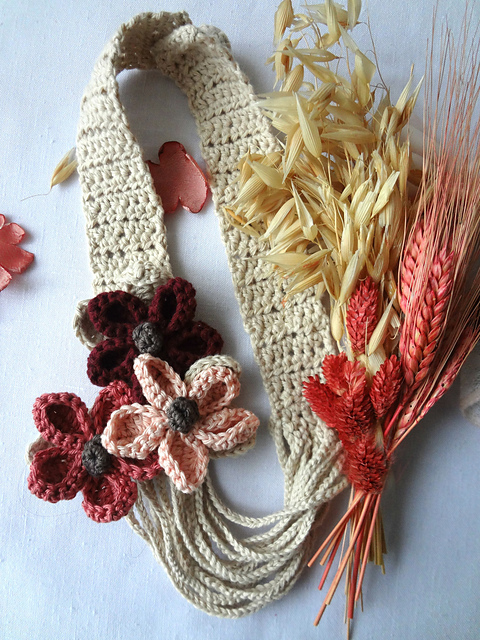 Ravelry: String Flowers Necklace pattern by Maya Kuzman