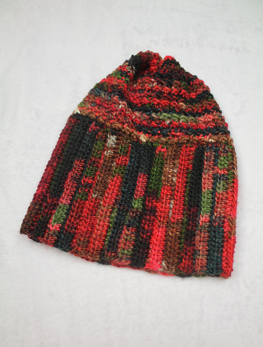 Ravelry: Poppy Textured Hat pattern by Heather Hamlin