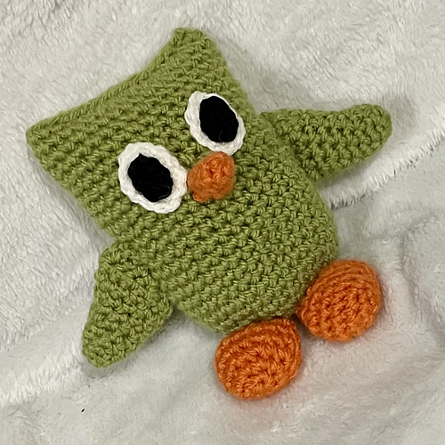 Ravelry: Duo the Owl from Duolingo pattern by Layla SewitSeams