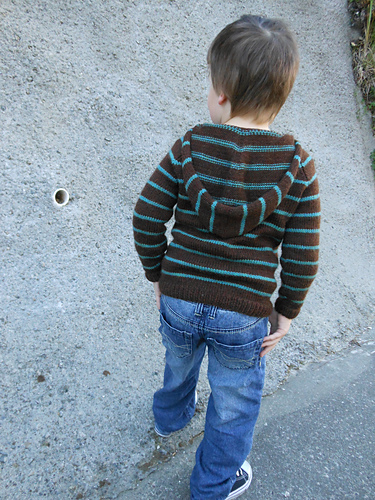 Ravelry: Moera pattern by Sarah Ronchetti