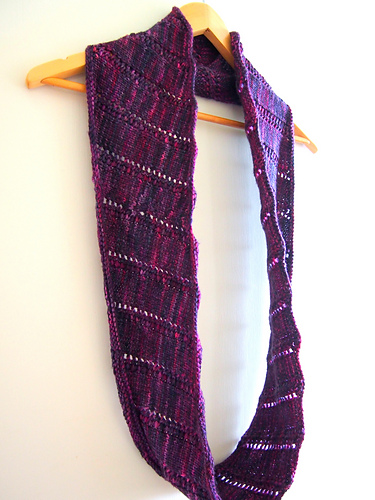 Ravelry: Miramar pattern by Sarah Ronchetti