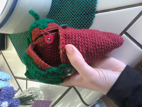 Ravelry: Crocheted Chili Pepper Ristra pattern by Armina Parnagian