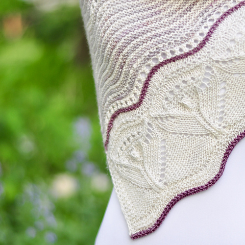 Ravelry: Nine Blossoms pattern by Jennifer Weissman