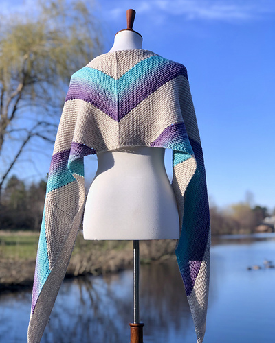 Ravelry: Around the Blend pattern by Jennifer Weissman