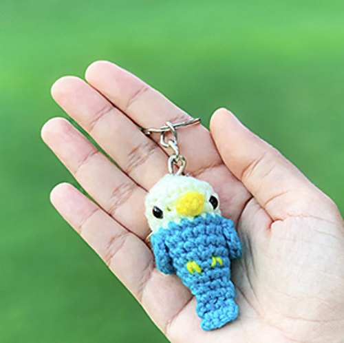 Ravelry: Small Bird Keychain and Bag Charm pattern by Shama Mohammed