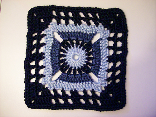 Ravelry: Catherine Wheel pattern by Jan Eaton