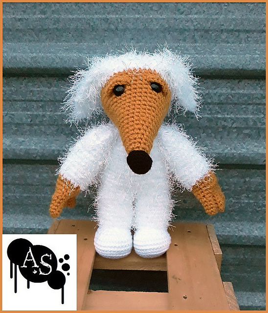 Ravelry: The Naked Womble pattern by Awkward StitchUations
