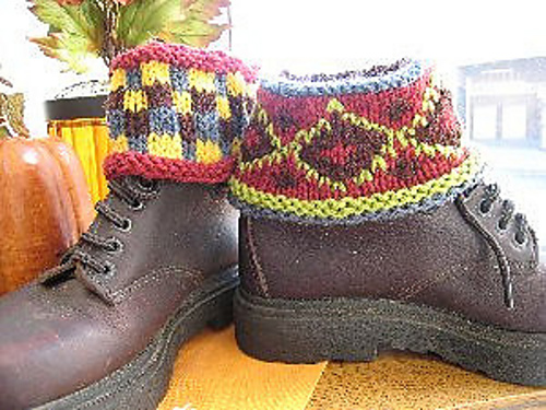 Ravelry: Boot Toppers pattern by Kristin Nicholas