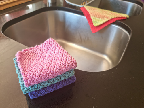 Ravelry: C2C Mesh Stitch Washcloth pattern by Gootie (Agat Rottman)