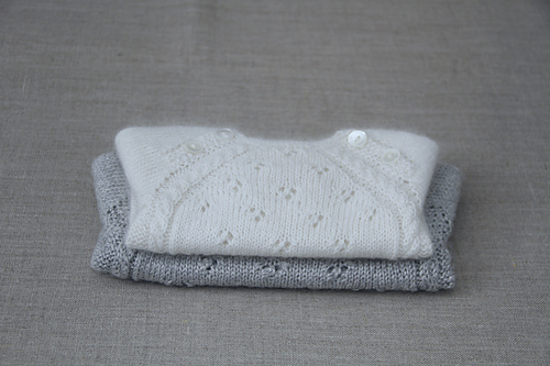 Ravelry: Tiriltunge Pullover pattern by Shja