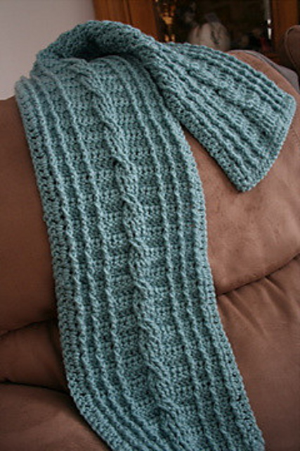 Ravelry: Aran Scarf pattern by Janelle Schlossman