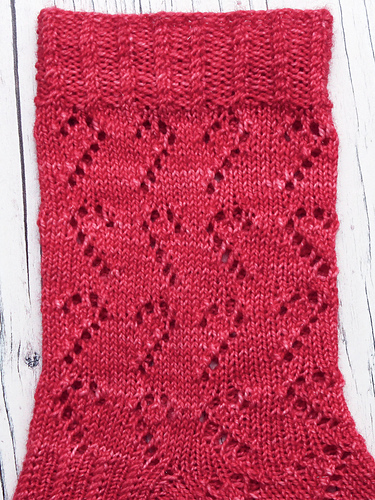 Ravelry: Candy Cane Socks pattern by Amanda Clark