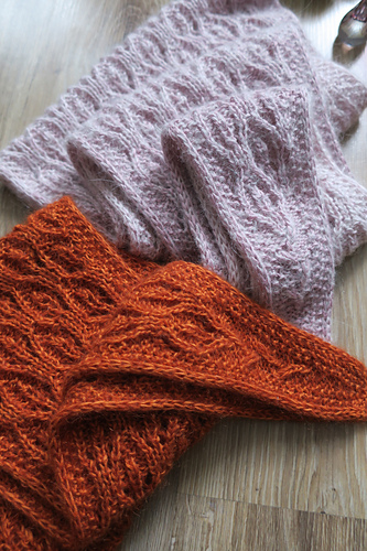 Ravelry: Glowing Ember Shawl pattern by Karolina Wesolek