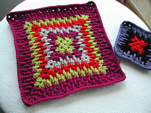 Ravelry: Spiky Granny Square pattern by Jacquie - Bunny Mummy