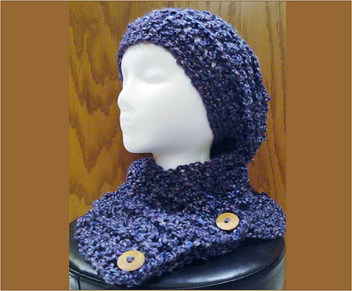 Ravelry: Ribbed Button Cowl and Beanie pattern by Kathy Olivarez