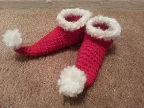 Ravelry: Baby Elf Booties Shoes pattern by Sissy Johnson