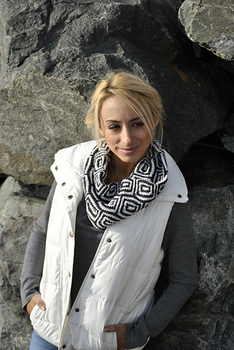 Ravelry: Jasper Hat and Cowl pattern by John Crane