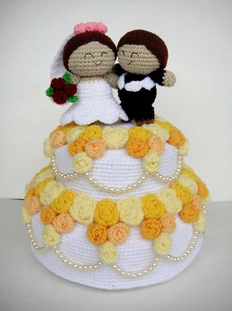 Ravelry: WEDDING CAKE pattern by Sky Magenta