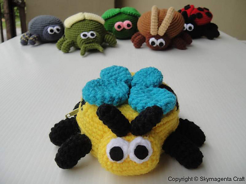 Ravelry: BUGS PURSE - Cockroach, Bee and Beetle pattern by Sky Magenta