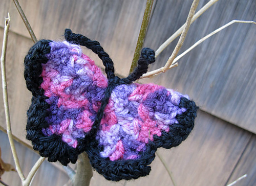 Ravelry: 3D Butterfly pattern by Adele Uyan