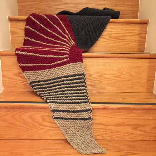 Ravelry: Freestyle Stole pattern by Sandra Ronca