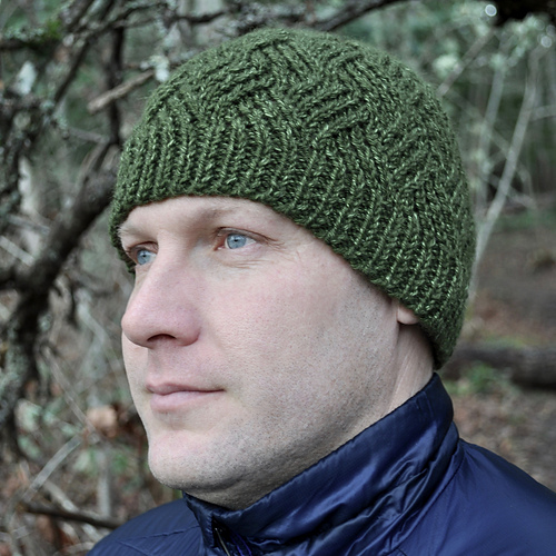 Ravelry: Shrubbery Toque pattern by Stargazer Studios