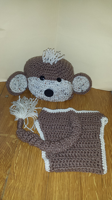 Ravelry: Monkey Outfit pattern by Raechel Mayfield