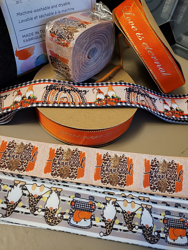 Ravelry: Autumn Vibe Tam pattern by Stephani Grace Miller