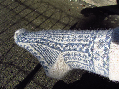 Ravelry: Liseron pattern by Yvette Noel