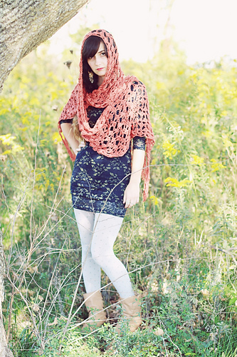 Ravelry: Lace Shell Wrap pattern by Rachael Oglesby