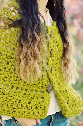 Ravelry: Button Capelet pattern by Rachael Oglesby