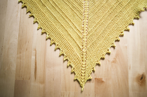 My sad, crumpled shawl : r/knitting