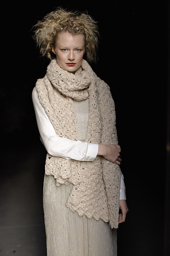 Ravelry: Shivery Wrap pattern by Lisa Richardson