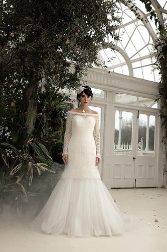 Ravelry: The White Dress pattern by Jennie Atkinson