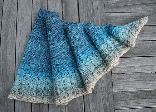 Ravelry: A Certain Slant pattern by Susan Ashcroft