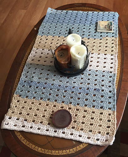 Ravelry: Table Runner pattern by Lisa Hamblin