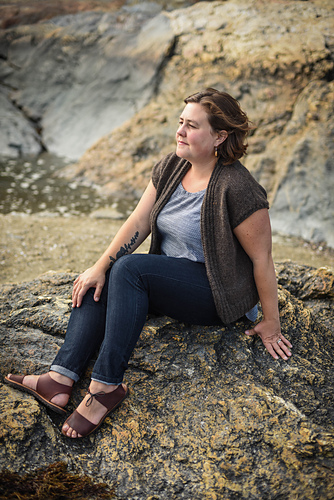 Ravelry: Silver Brook Vest pattern by Beatrice Perron Dahlen