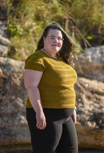 Ravelry: Sabellica Pullover pattern by Beatrice Perron Dahlen