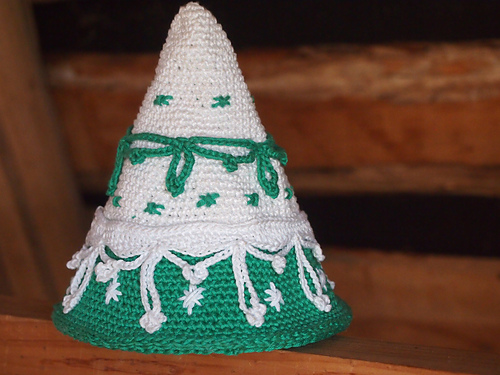 Ravelry: Lace Christmas Tree pattern by Olga Tarasova