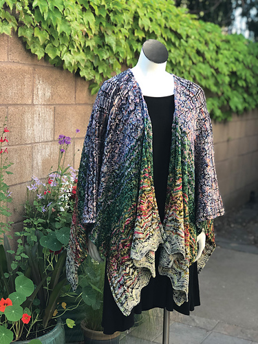 Ravelry: Falling Leaves Ruana pattern by Genevra Lee