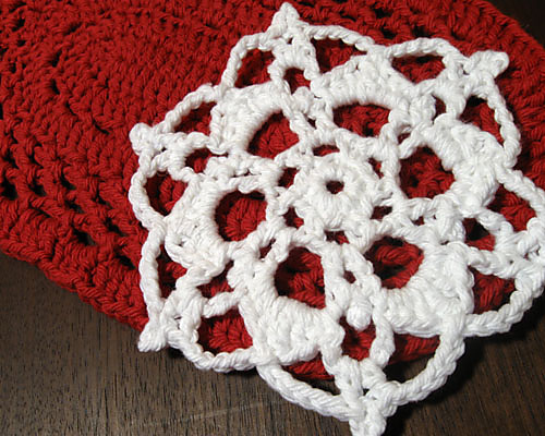 Ravelry: Snowflake Trivet pattern by Heidi Nieling