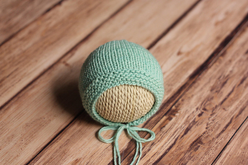 Ravelry: Garter Edge Bonnet pattern by Three Birds Patterns